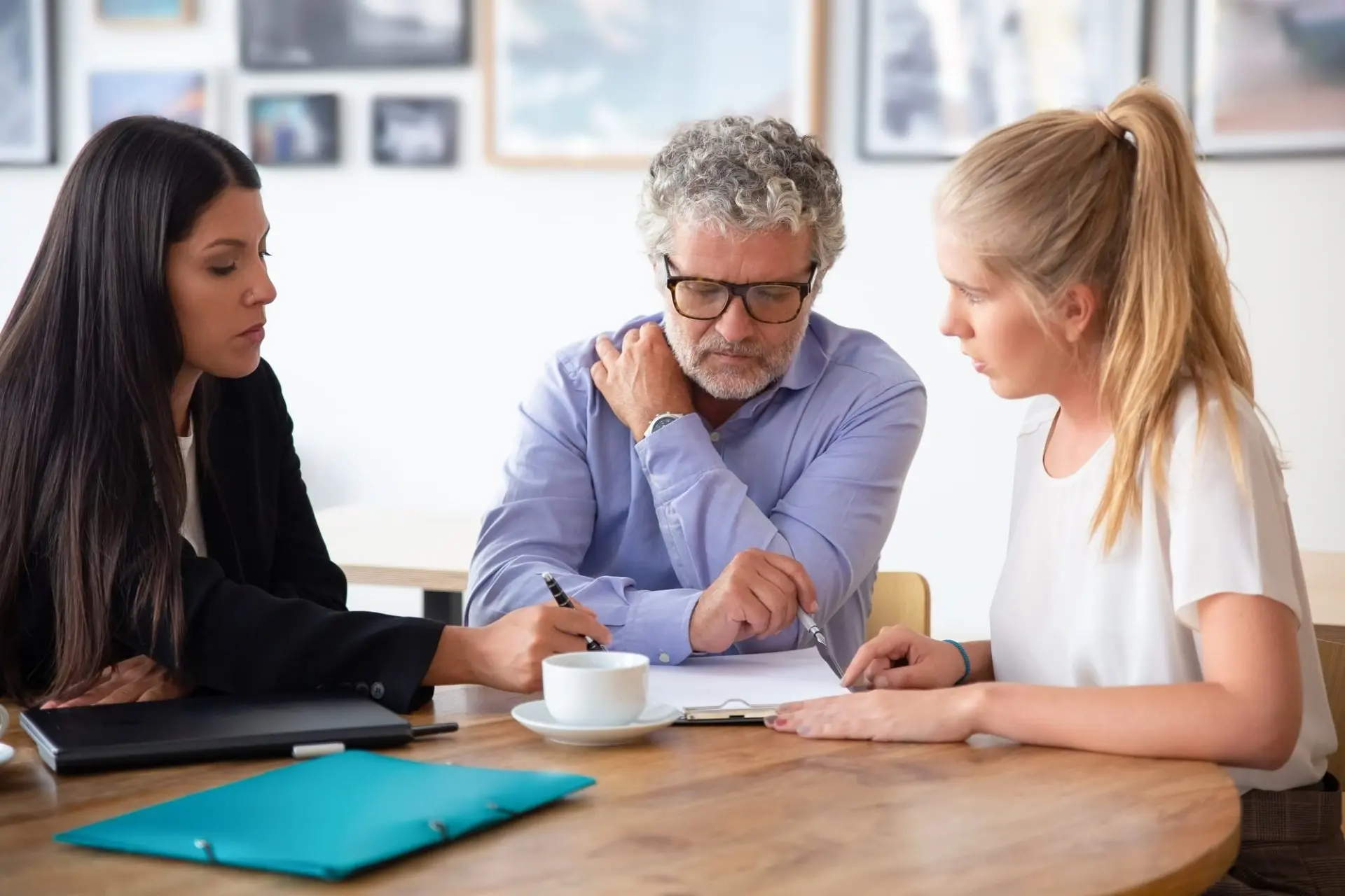 Can You Exclude Someone from Your Will? Risks & Realities